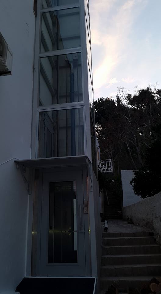 Εγκατάσταση ανελκυστήρα σε ξενοδοχείο στην Λέρο | innovatechlift.gr
