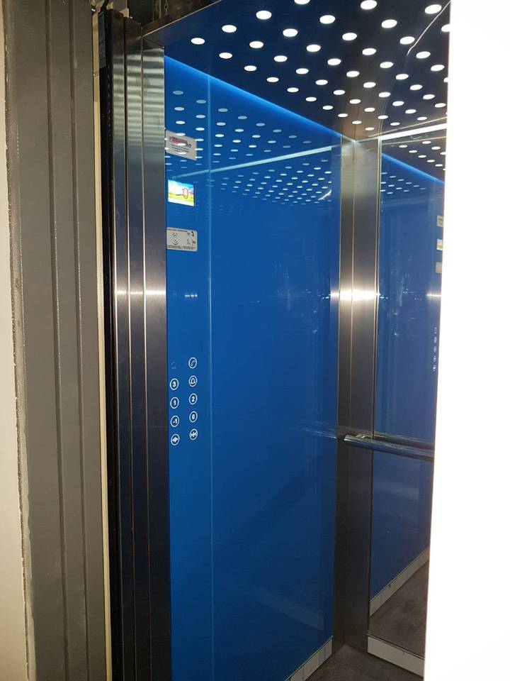 Εγκατάσταση ανελκυστήρα στην Λαμία - μπουτον αφής